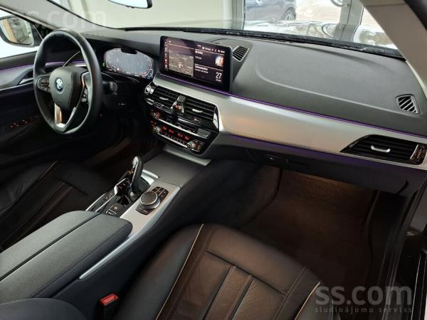 Pelēks BMW 530 2022 Rīga, ar dzinēja tilpumu 2.00 L un nobraukumu 139 tūkst. km par 23990 €, foto 8 vietnē AUTOMOTO.COM.LV