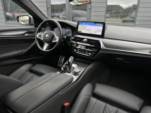 Pelēks BMW 530 2022 Rīga, ar dzinēja tilpumu 3.00 L un nobraukumu 178 tūkst. km par 29800 €, foto 6 vietnē AUTOMOTO.COM.LV