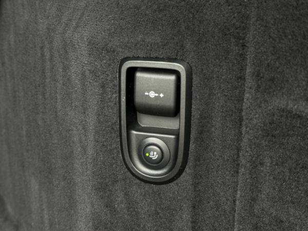 Pelēks BMW 530 2022 Rīga, ar dzinēja tilpumu 3.00 L un nobraukumu 178 tūkst. km par 29800 €, foto 9 vietnē AUTOMOTO.COM.LV