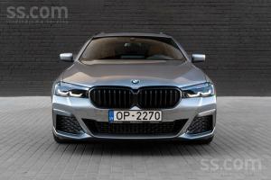 Pelēks BMW 530 2022 Rīga, ar dzinēja tilpumu 2.00 L un nobraukumu 186 tūkst. km par 26490 €, foto  vietnē AUTOMOTO.COM.LV