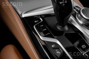 Pelēks BMW 530 2022 Rīga, ar dzinēja tilpumu 2.00 L un nobraukumu 186 tūkst. km par 26490 €, foto 14 vietnē AUTOMOTO.COM.LV