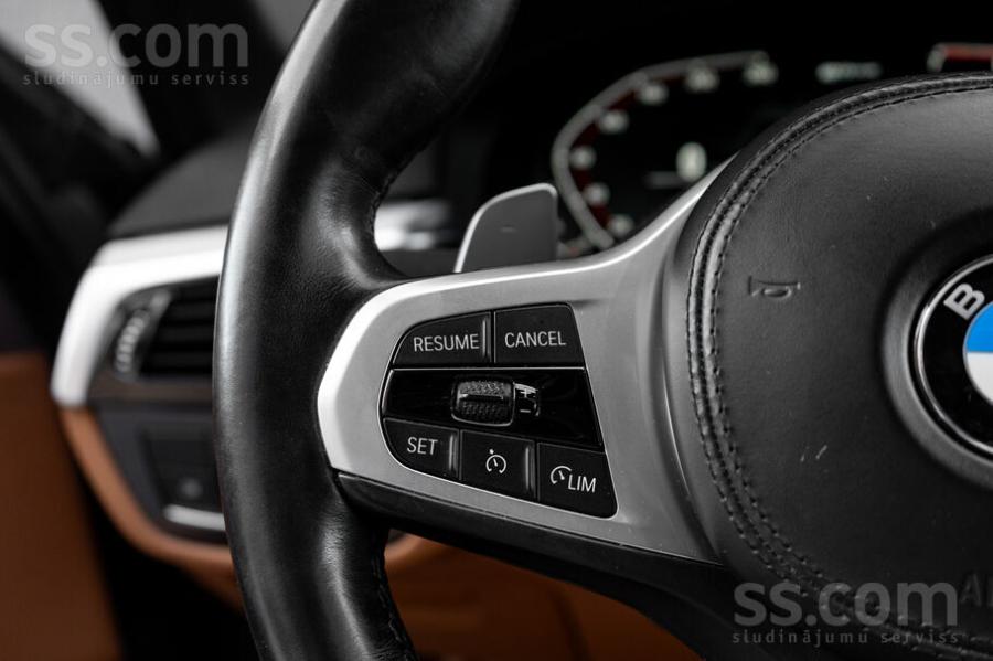 Pelēks BMW 530 2022 Rīga, ar dzinēja tilpumu 2.00 L un nobraukumu 186 tūkst. km par 26490 €, foto 18 vietnē AUTOMOTO.COM.LV