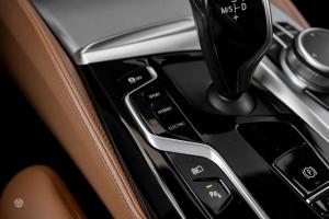 Серый БМВ 530 2022 в Рига, объемом двигателя 2.00 л и пробегом 186 тыс. км за 26490 €, фото 34 на AUTOMOTO.COM.LV