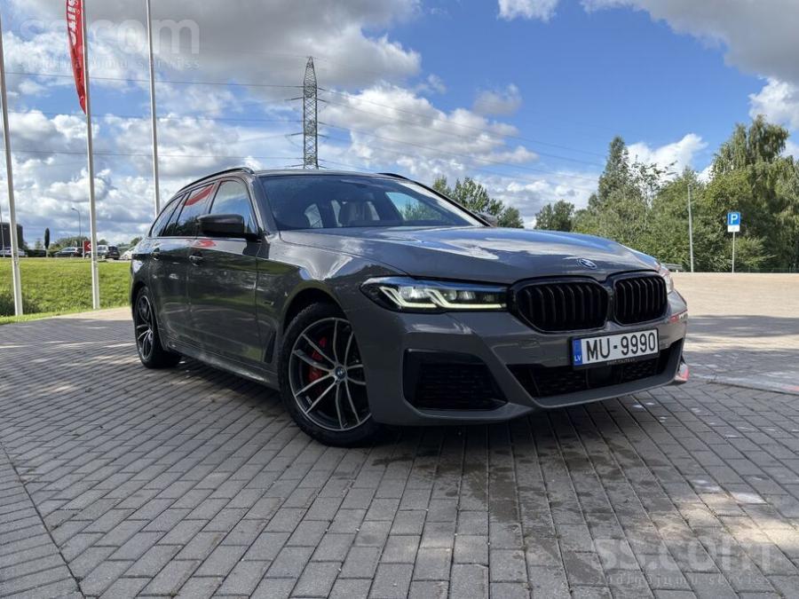 Grey BMW 530 2022 in Tukums, with an engine capacity of 2.00 L and mileage of 0 thousand km for 28900 €, photo 1 on AUTOMOTO.COM.LV