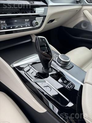 Grey BMW 530 2022 in Tukums, with an engine capacity of 2.00 L and mileage of 0 thousand km for 28900 €, photo 14 on AUTOMOTO.COM.LV