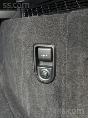 Grey BMW 530 2022 in Tukums, with an engine capacity of 2.00 L and mileage of 0 thousand km for 28900 €, photo 31 on AUTOMOTO.COM.LV