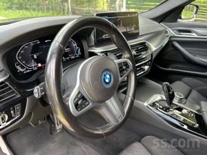 Серый БМВ 530 2022 в Рига, объемом двигателя 2.00 л и пробегом 130 тыс. км за 32300 €, фото 14 на AUTOMOTO.COM.LV