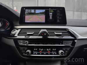 Pelēks BMW 530 2022 Rīga, ar dzinēja tilpumu 3.00 L un nobraukumu 148 tūkst. km par 29900 €, foto 21 vietnē AUTOMOTO.COM.LV
