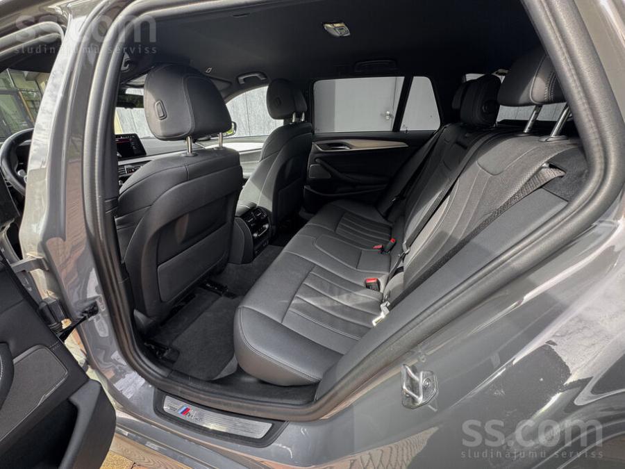 Pelēks BMW 530 2022 Rīga, ar dzinēja tilpumu 3.00 L un nobraukumu 148 tūkst. km par 29900 €, foto 30 vietnē AUTOMOTO.COM.LV