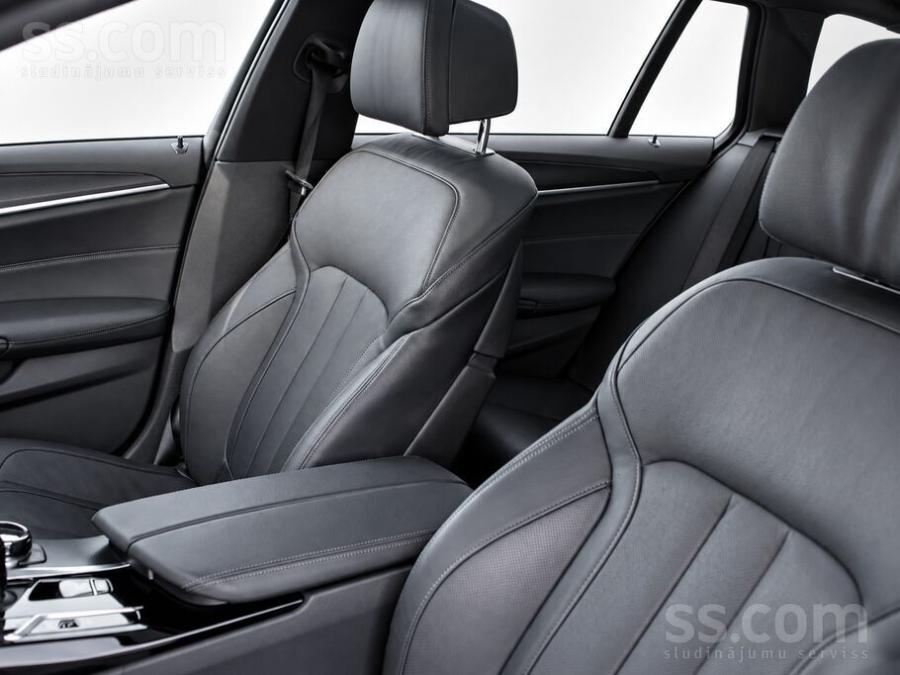 Pelēks BMW 530 2022 Rīga, ar dzinēja tilpumu 2.00 L un nobraukumu 128 tūkst. km par 32900 €, foto 12 vietnē AUTOMOTO.COM.LV
