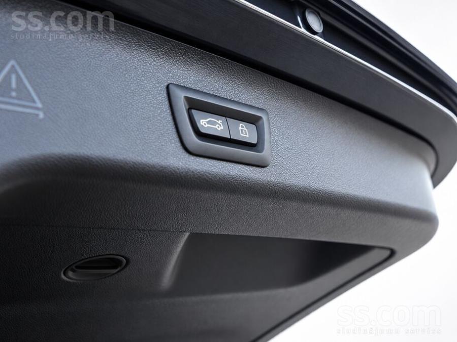 Pelēks BMW 530 2022 Rīga, ar dzinēja tilpumu 2.00 L un nobraukumu 128 tūkst. km par 32900 €, foto 34 vietnē AUTOMOTO.COM.LV