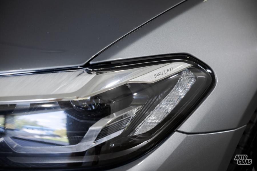 Pelēks BMW 530 2023 Viļņa, ar dzinēja tilpumu 2.00 L un nobraukumu 124 tūkst. km par 34953 €, foto 9 vietnē AUTOMOTO.COM.LV