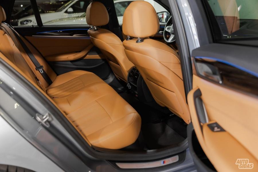 Pelēks BMW 530 2023 Viļņa, ar dzinēja tilpumu 2.00 L un nobraukumu 124 tūkst. km par 34953 €, foto 25 vietnē AUTOMOTO.COM.LV