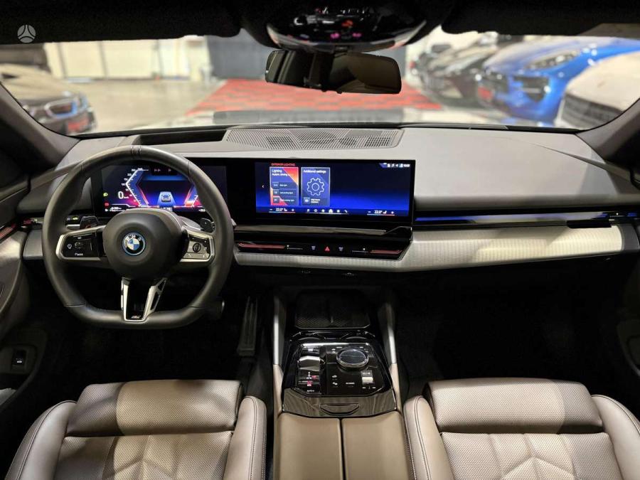Pelēks BMW 530 2024 Viļņa, ar dzinēja tilpumu 2.00 L un nobraukumu 20 tūkst. km par 56990 €, foto 21 vietnē AUTOMOTO.COM.LV