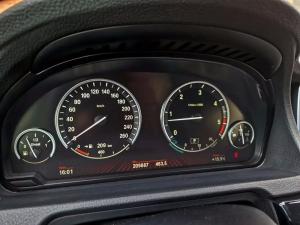 BMW 530 2009 in Riga, with an engine capacity of 3.00 L and mileage of 209 thousand km for 11290 €, photo 23 on AUTOMOTO.COM.LV