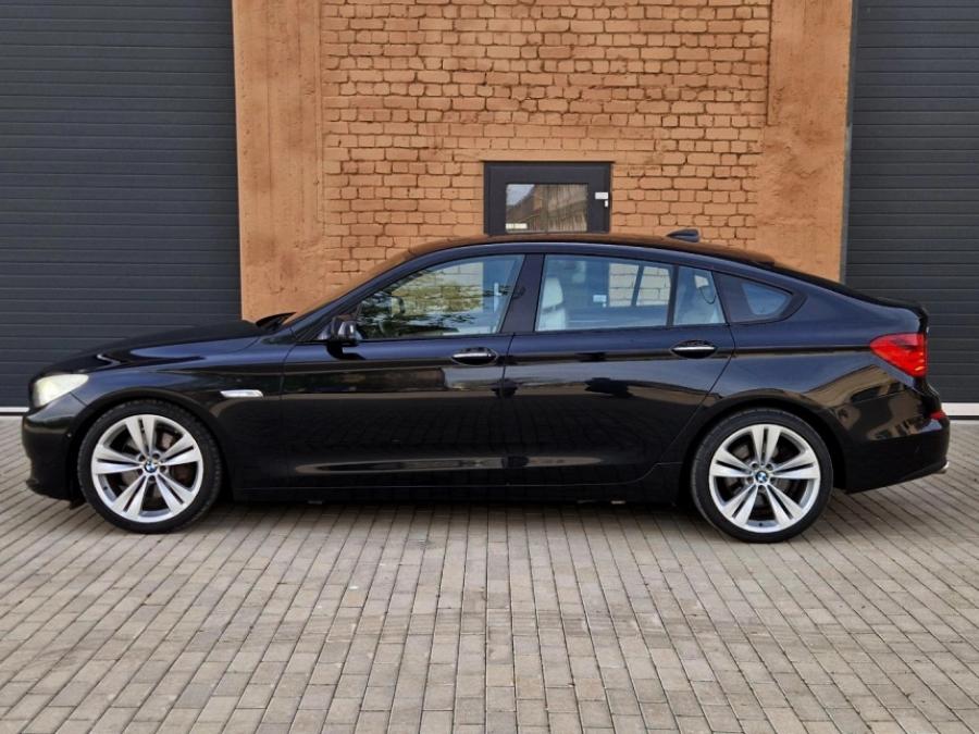 BMW 530 2009 in Riga, with an engine capacity of 3.00 L and mileage of 209 thousand km for 11290 €, photo 10 on AUTOMOTO.COM.LV