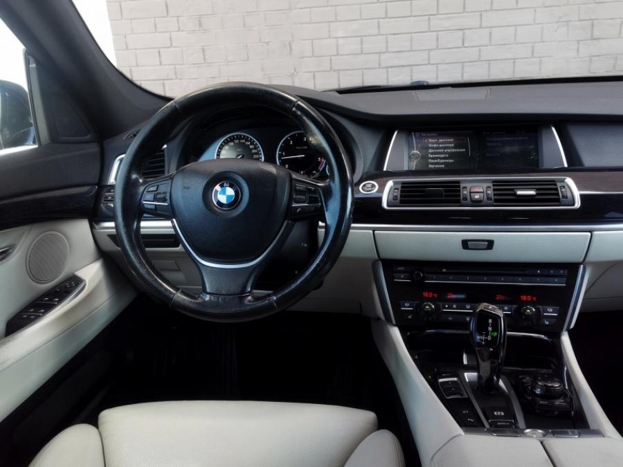 BMW 530 2009 in Riga, with an engine capacity of 3.00 L and mileage of 209 thousand km for 11290 €, photo 19 on AUTOMOTO.COM.LV