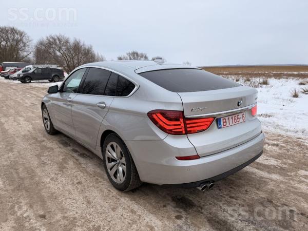 BMW 530 2010 Liepāja, ar dzinēja tilpumu 3.00 L un nobraukumu 279 tūkst. km par 9350 €, foto 2 vietnē AUTOMOTO.COM.LV