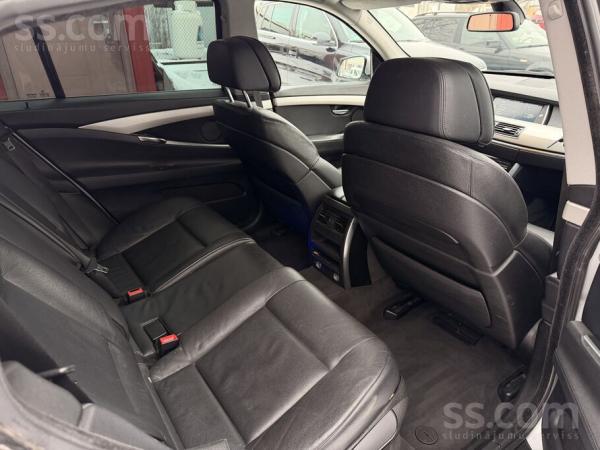 BMW 530 2010 Liepāja, ar dzinēja tilpumu 3.00 L un nobraukumu 279 tūkst. km par 9350 €, foto 9 vietnē AUTOMOTO.COM.LV