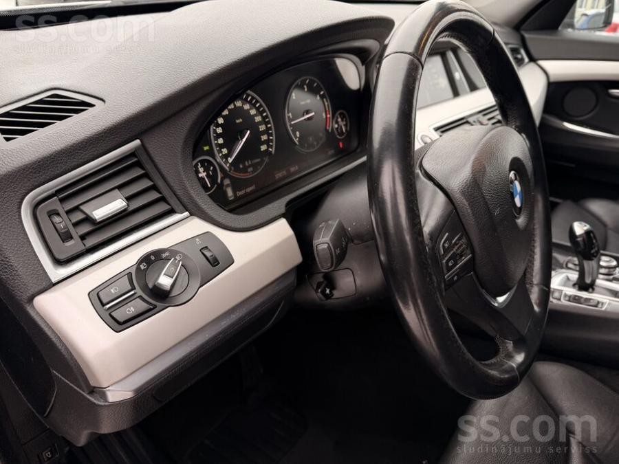 BMW 530 2010 Liepāja, ar dzinēja tilpumu 3.00 L un nobraukumu 279 tūkst. km par 9350 €, foto 12 vietnē AUTOMOTO.COM.LV