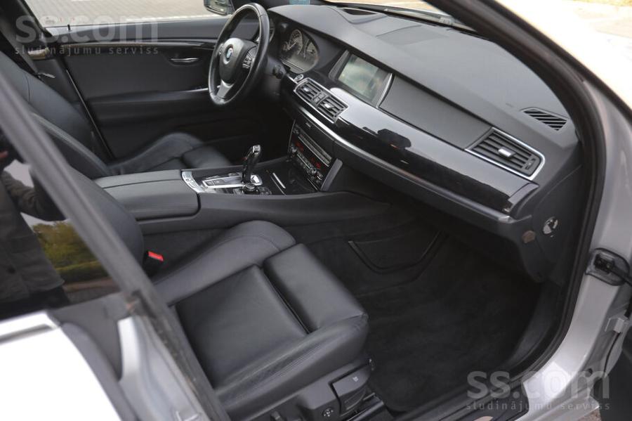 BMW 530 2011 in Riga, with an engine capacity of 3.00 L and mileage of 0 thousand km for 12990 €, photo 9 on AUTOMOTO.COM.LV