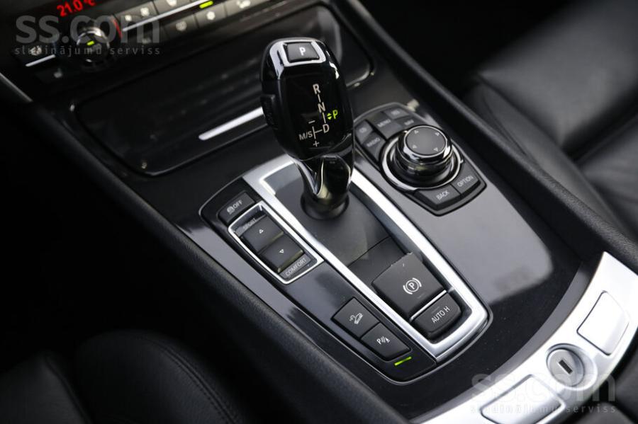 BMW 530 2011 in Riga, with an engine capacity of 3.00 L and mileage of 0 thousand km for 12990 €, photo 18 on AUTOMOTO.COM.LV