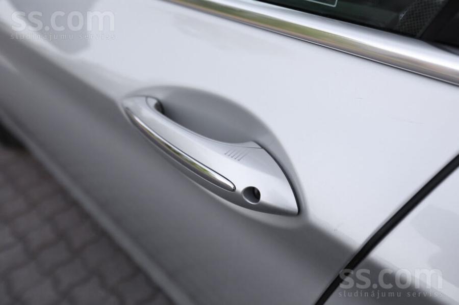 BMW 530 2011 in Riga, with an engine capacity of 3.00 L and mileage of 0 thousand km for 12990 €, photo 22 on AUTOMOTO.COM.LV