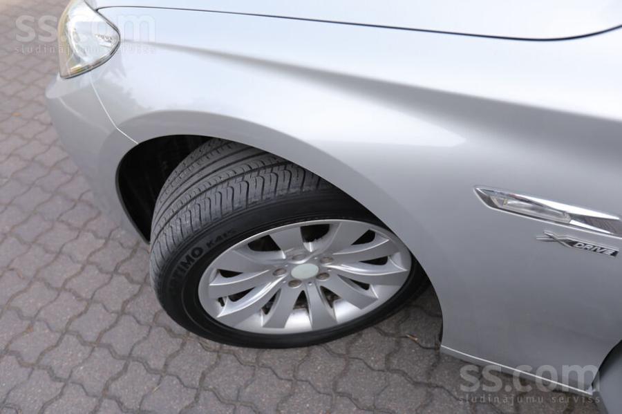 BMW 530 2011 in Riga, with an engine capacity of 3.00 L and mileage of 0 thousand km for 12990 €, photo 23 on AUTOMOTO.COM.LV