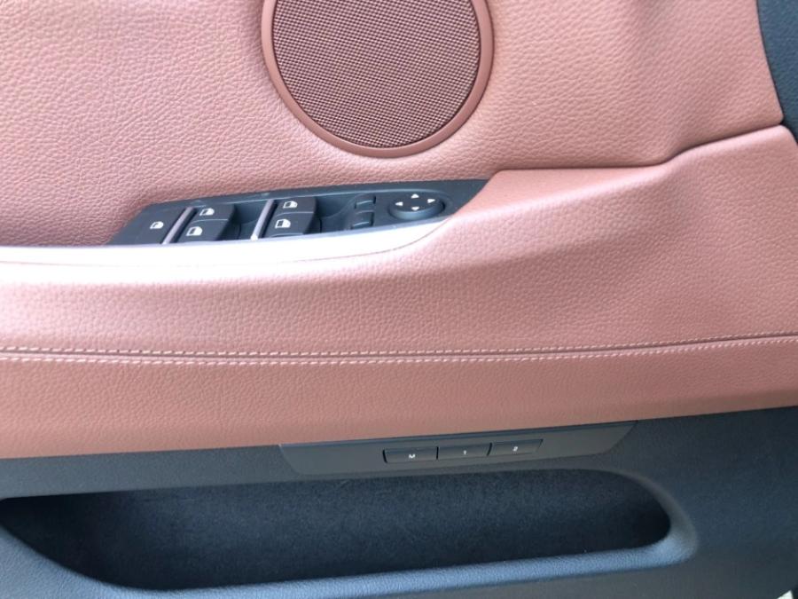 BMW 530 2013 Rīga, ar dzinēja tilpumu 3.00 L un nobraukumu 265 tūkst. km par 16950 €, foto 26 vietnē AUTOMOTO.COM.LV