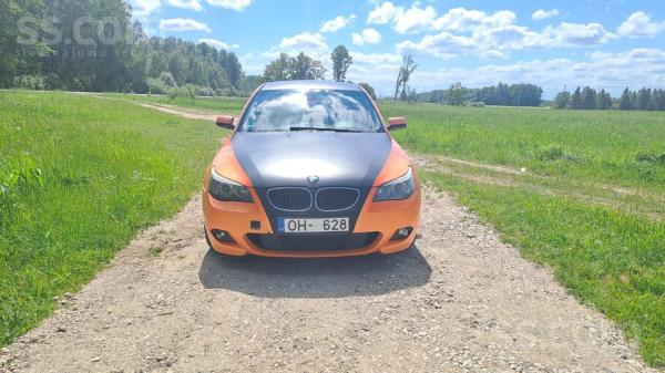 Oranžs BMW 530 2003 Aizkraukle, ar dzinēja tilpumu 3.00 L un nobraukumu 339 tūkst. km par 3500 €, foto 1 vietnē AUTOMOTO.COM.LV