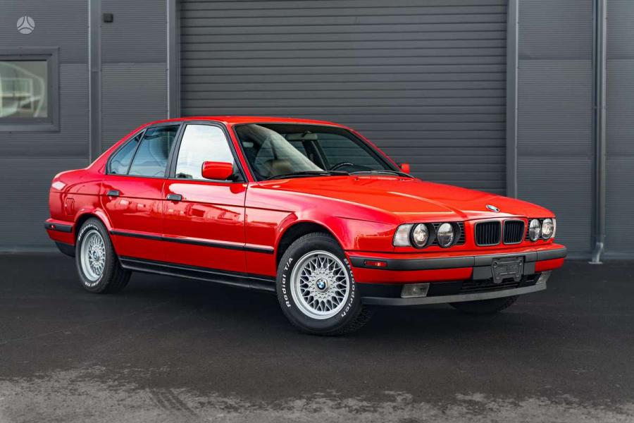 Sarkans BMW 530 1994 Klaipėda, ar dzinēja tilpumu 3.00 L un nobraukumu 400 tūkst. km par 13450 €, foto 7 vietnē AUTOMOTO.COM.LV