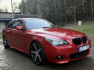 Sarkans BMW 530 2004 Viļņa, ar dzinēja tilpumu 2.99 L un nobraukumu 290 tūkst. km par 5100 €, foto 2 vietnē AUTOMOTO.COM.LV