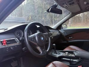 Sarkans BMW 530 2004 Viļņa, ar dzinēja tilpumu 2.99 L un nobraukumu 290 tūkst. km par 5100 €, foto 10 vietnē AUTOMOTO.COM.LV