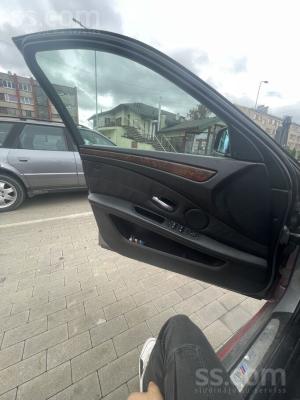 Sarkans BMW 530 2004 Rēzekne, ar dzinēja tilpumu 3.00 L un nobraukumu 476 tūkst. km par 2800 €, foto 8 vietnē AUTOMOTO.COM.LV