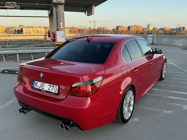 Red BMW 530 2006 in Vilnius, with an engine capacity of 3.00 L and mileage of 384 thousand km for 5300 €, photo 6 on AUTOMOTO.COM.LV
