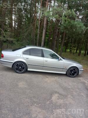 BMW 530 1999 in Daugavpils, with an engine capacity of 3.00 L and mileage of 32 thousand km for 3200 €, photo 16 on AUTOMOTO.COM.LV
