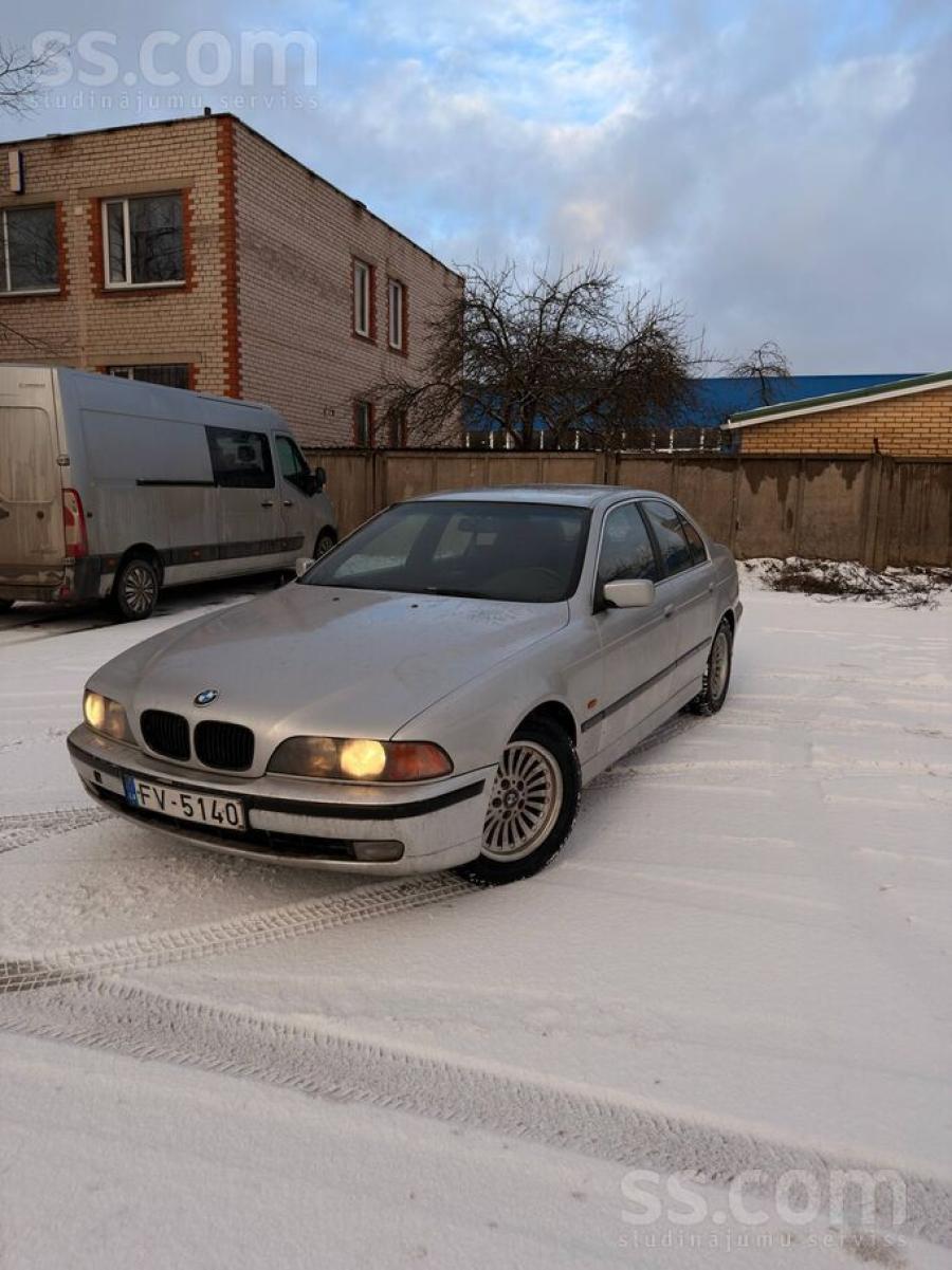 BMW 530 1999 Daugavpils, ar dzinēja tilpumu 3.00 L un nobraukumu 260 tūkst. km par 3200 €, foto 12 vietnē AUTOMOTO.COM.LV