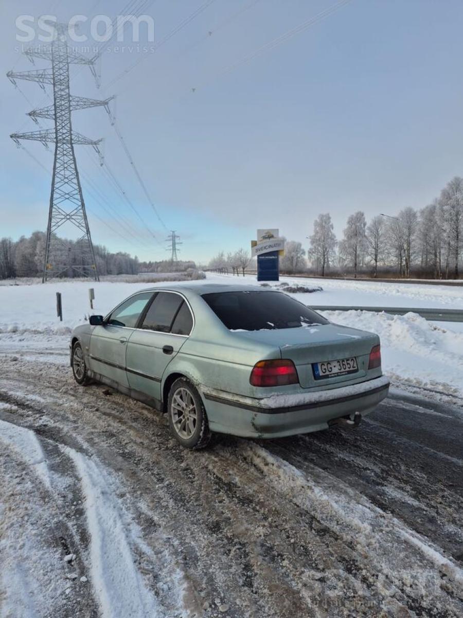 BMW 530 1999 in Tukums, with an engine capacity of 3.00 L and mileage of 463 thousand km for 1499 €, photo 5 on AUTOMOTO.COM.LV