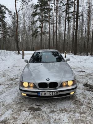 BMW 530 1999 Rīga, ar dzinēja tilpumu 3.00 L un nobraukumu 260 tūkst. km par 2350 €, foto  vietnē AUTOMOTO.COM.LV