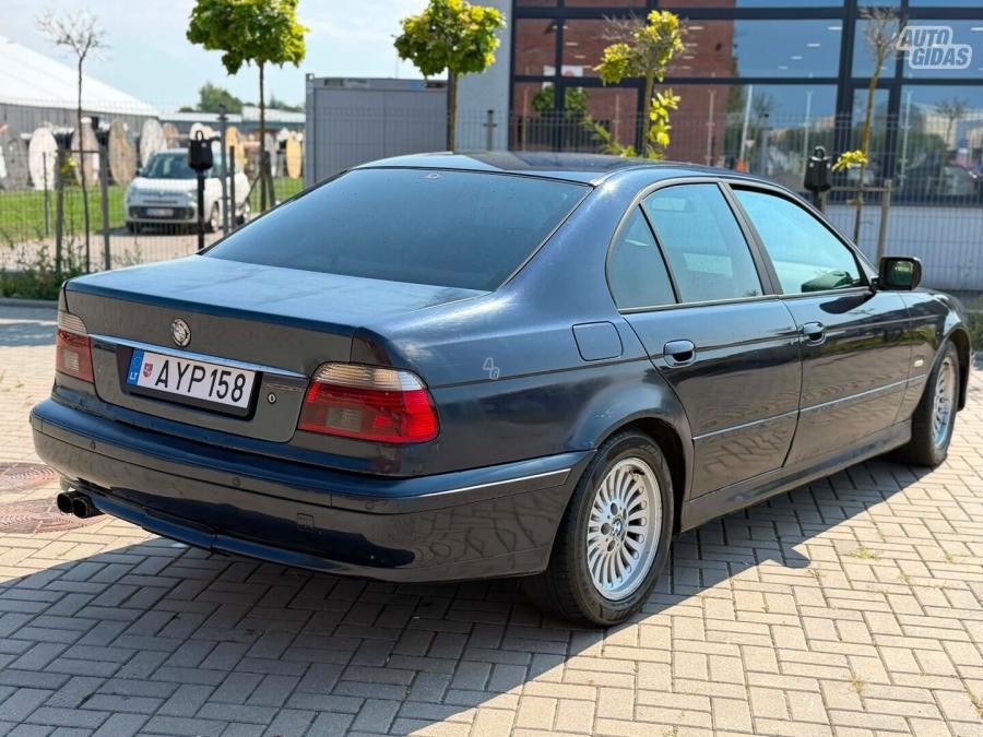 BMW 530 1999 in Kaunas, with an engine capacity of 3.00 L and mileage of 371 thousand km for 1100 €, photo 5 on AUTOMOTO.COM.LV