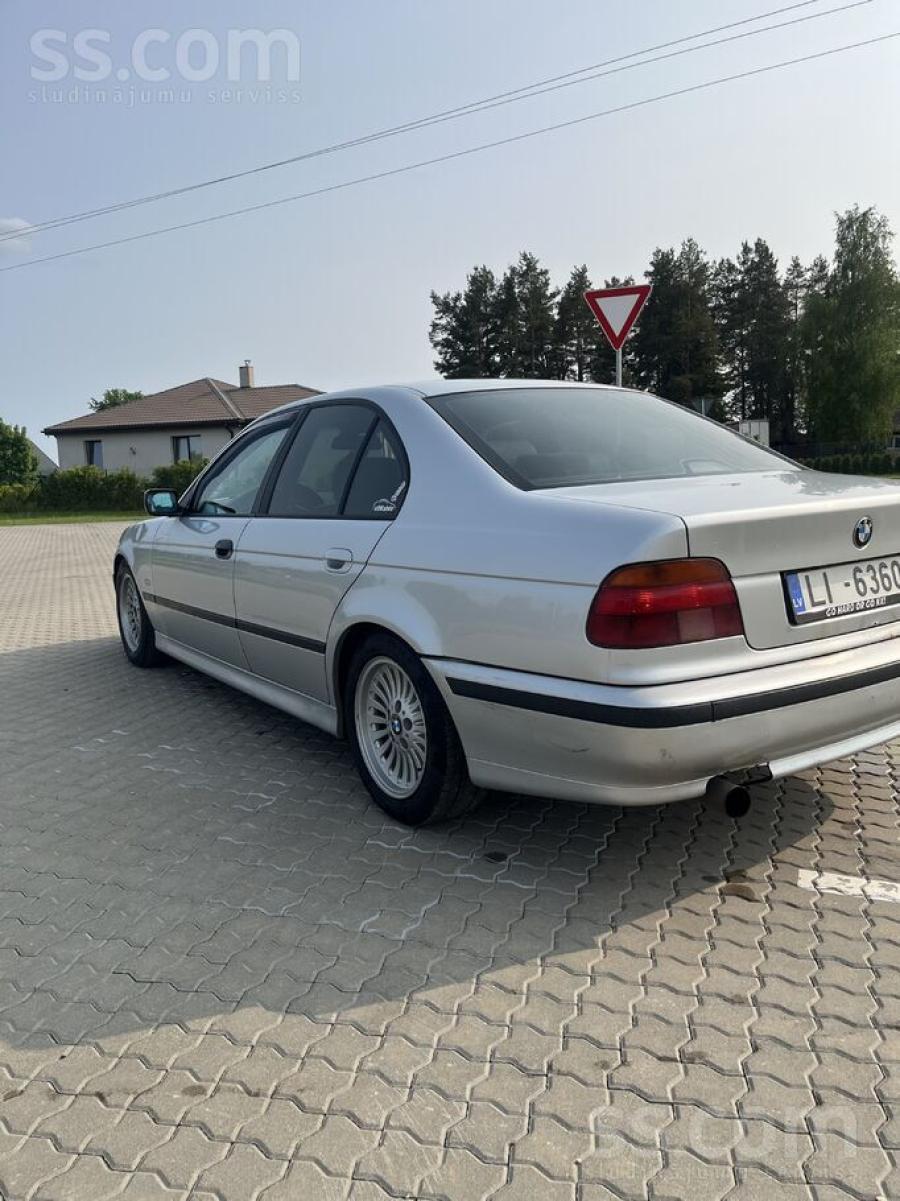 BMW 530 2000 Ogre, ar dzinēja tilpumu 3.00 L un nobraukumu 510 tūkst. km par 12990 €, foto 5 vietnē AUTOMOTO.COM.LV