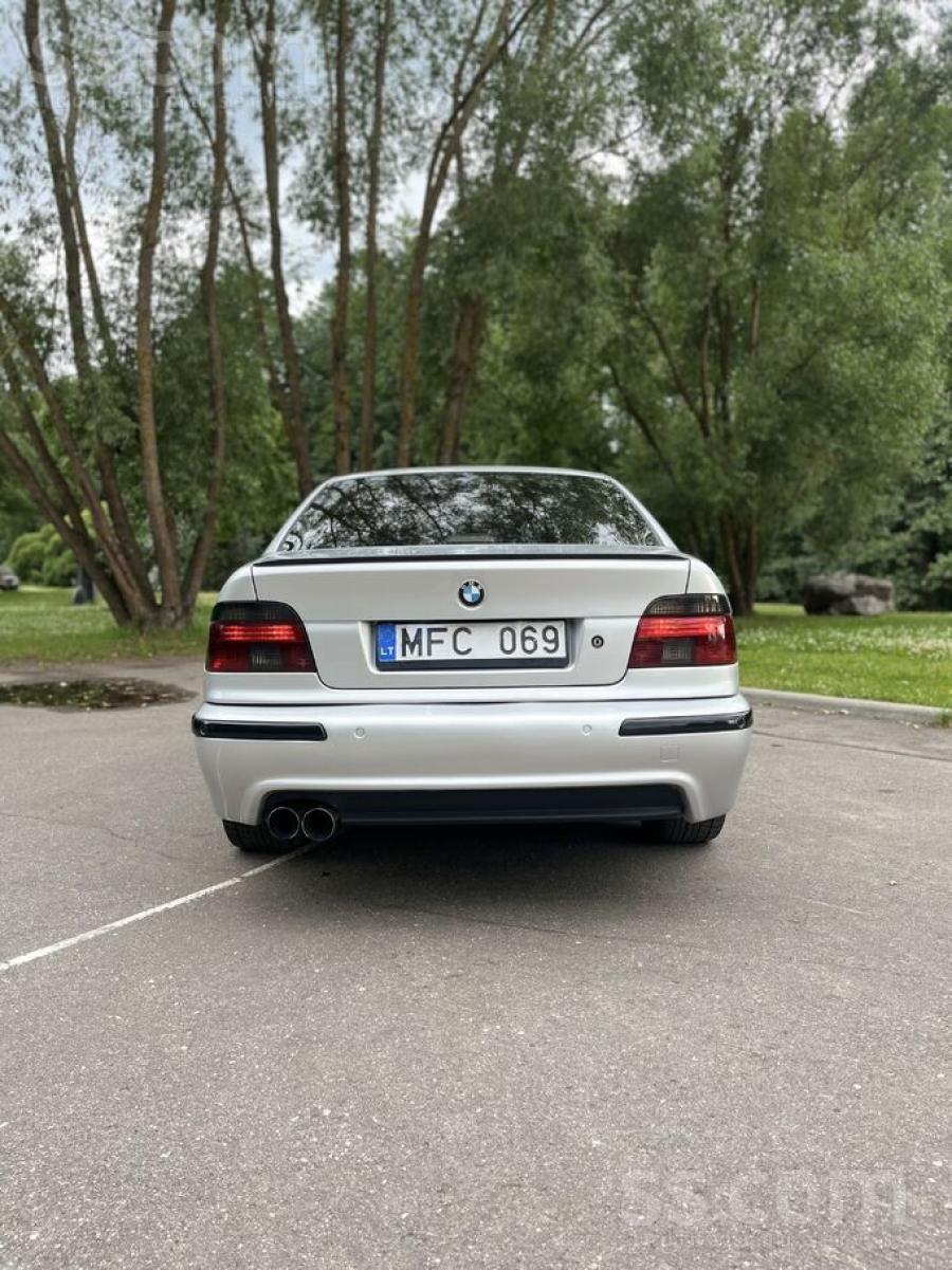 BMW 530 2000 Rīga, ar dzinēja tilpumu 3.00 L un nobraukumu 460 tūkst. km par 4000 €, foto 5 vietnē AUTOMOTO.COM.LV