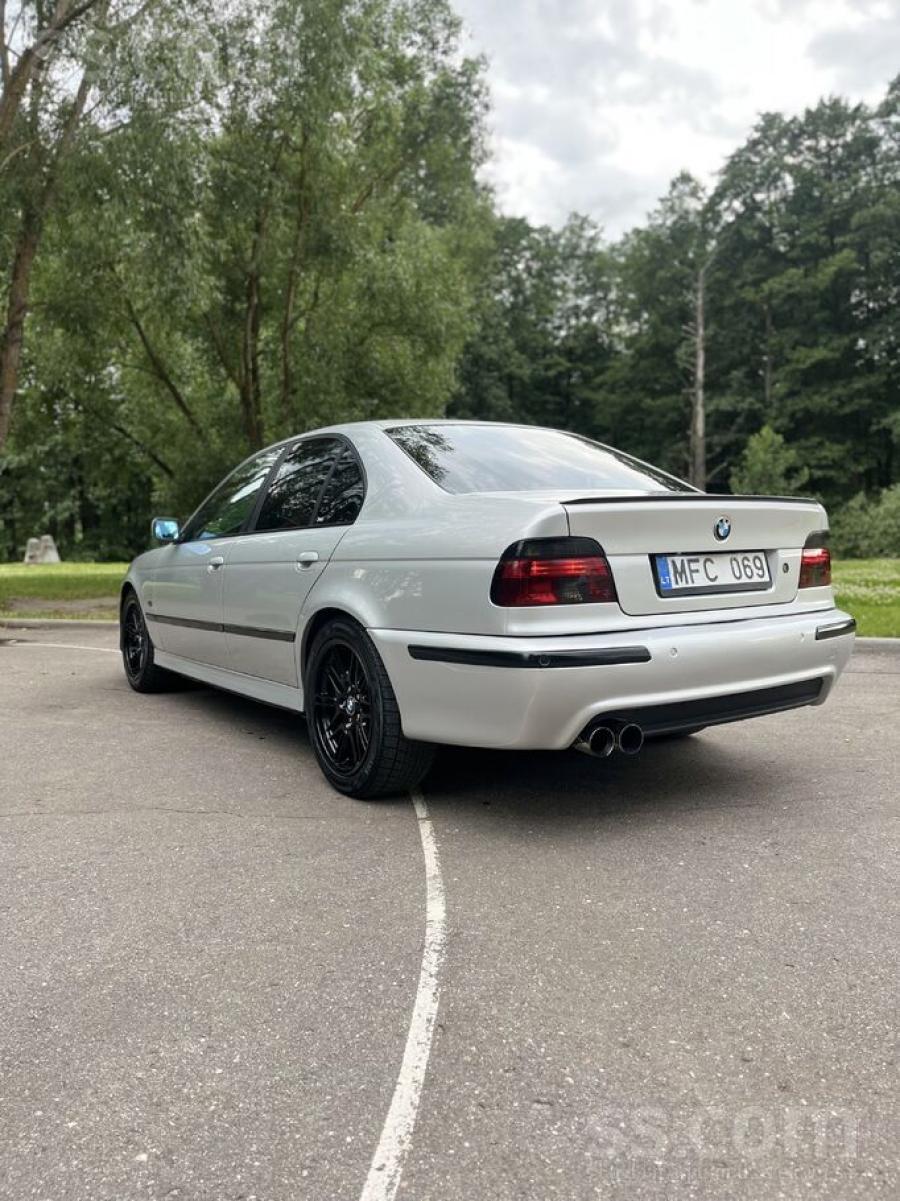 BMW 530 2000 Rīga, ar dzinēja tilpumu 3.00 L un nobraukumu 460 tūkst. km par 4000 €, foto 6 vietnē AUTOMOTO.COM.LV