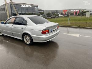 BMW 530 2000 in Moletai, with an engine capacity of 3.00 L and mileage of 40 thousand km for 1450 €, photo 5 on AUTOMOTO.COM.LV