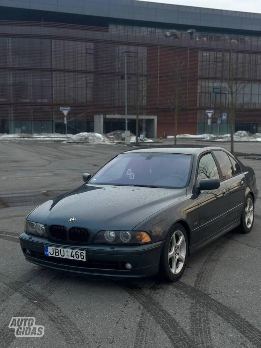 BMW 530 2000 in Klaipeda, with an engine capacity of 2.90 L and mileage of 311 thousand km for 2299 €, photo 6 on AUTOMOTO.COM.LV