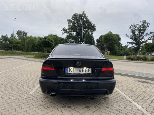 BMW 530 2000 in Saldus, with an engine capacity of 3.00 L and mileage of 0 thousand km for 3490 €, photo 5 on AUTOMOTO.COM.LV