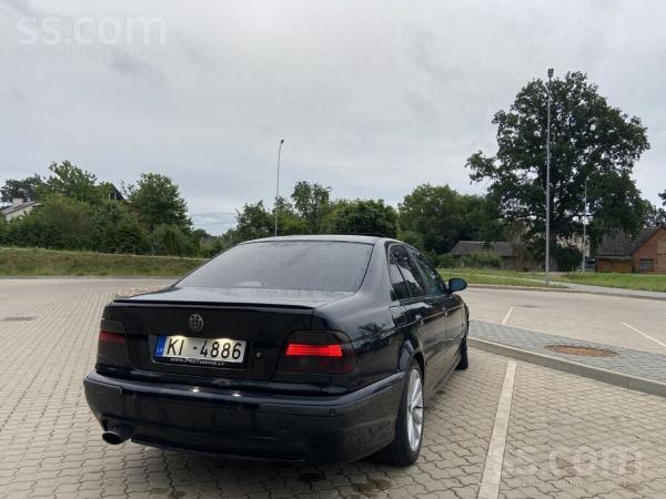 BMW 530 2000 Saldus, ar dzinēja tilpumu 3.00 L un nobraukumu 0 tūkst. km par 3490 €, foto 6 vietnē AUTOMOTO.COM.LV