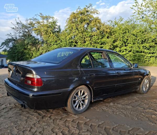 BMW 530 2000 Viļņa, ar dzinēja tilpumu 3.00 L un nobraukumu 450 tūkst. km par 2650 €, foto 2 vietnē AUTOMOTO.COM.LV