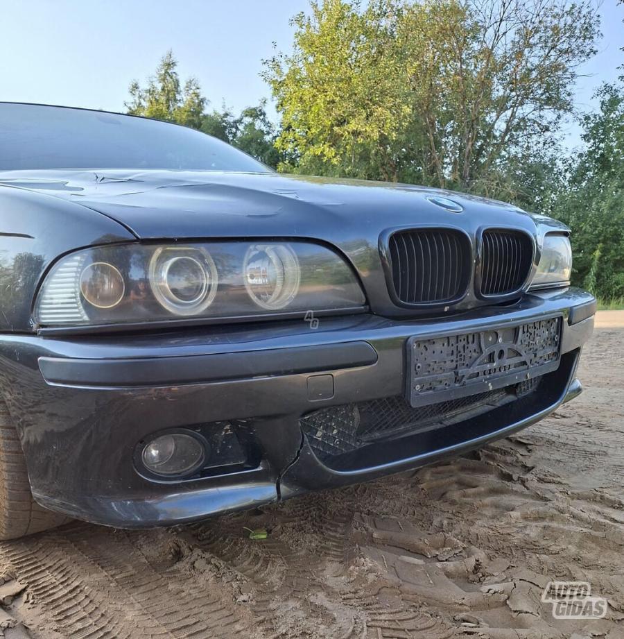 БМВ 530 2000 в Вильнюс, объемом двигателя 3.00 л и пробегом 450 тыс. км за 2650 €, фото 24 на AUTOMOTO.COM.LV