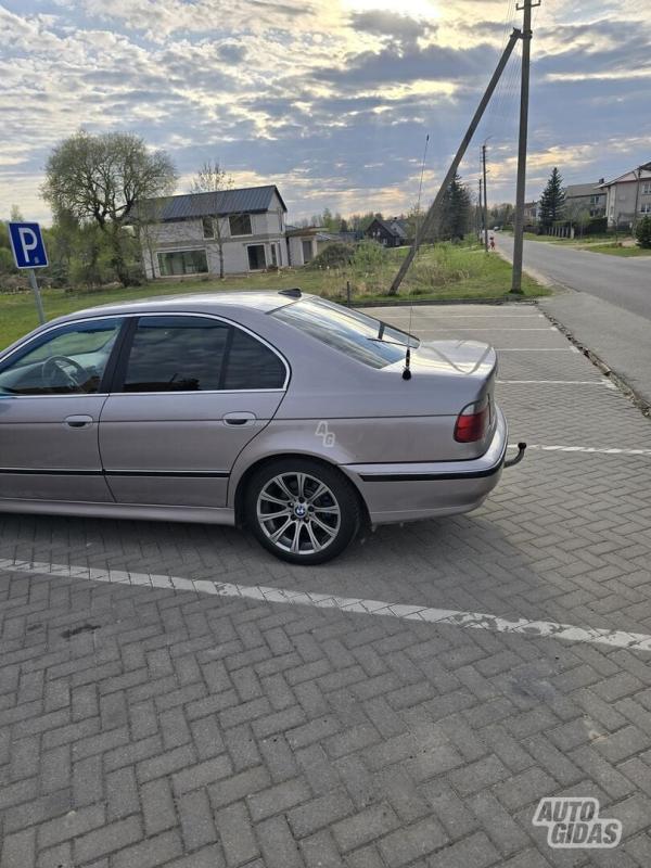 BMW 530 2000 Viļņa, ar dzinēja tilpumu 2.90 L un nobraukumu 500 tūkst. km par 1700 €, foto 3 vietnē AUTOMOTO.COM.LV